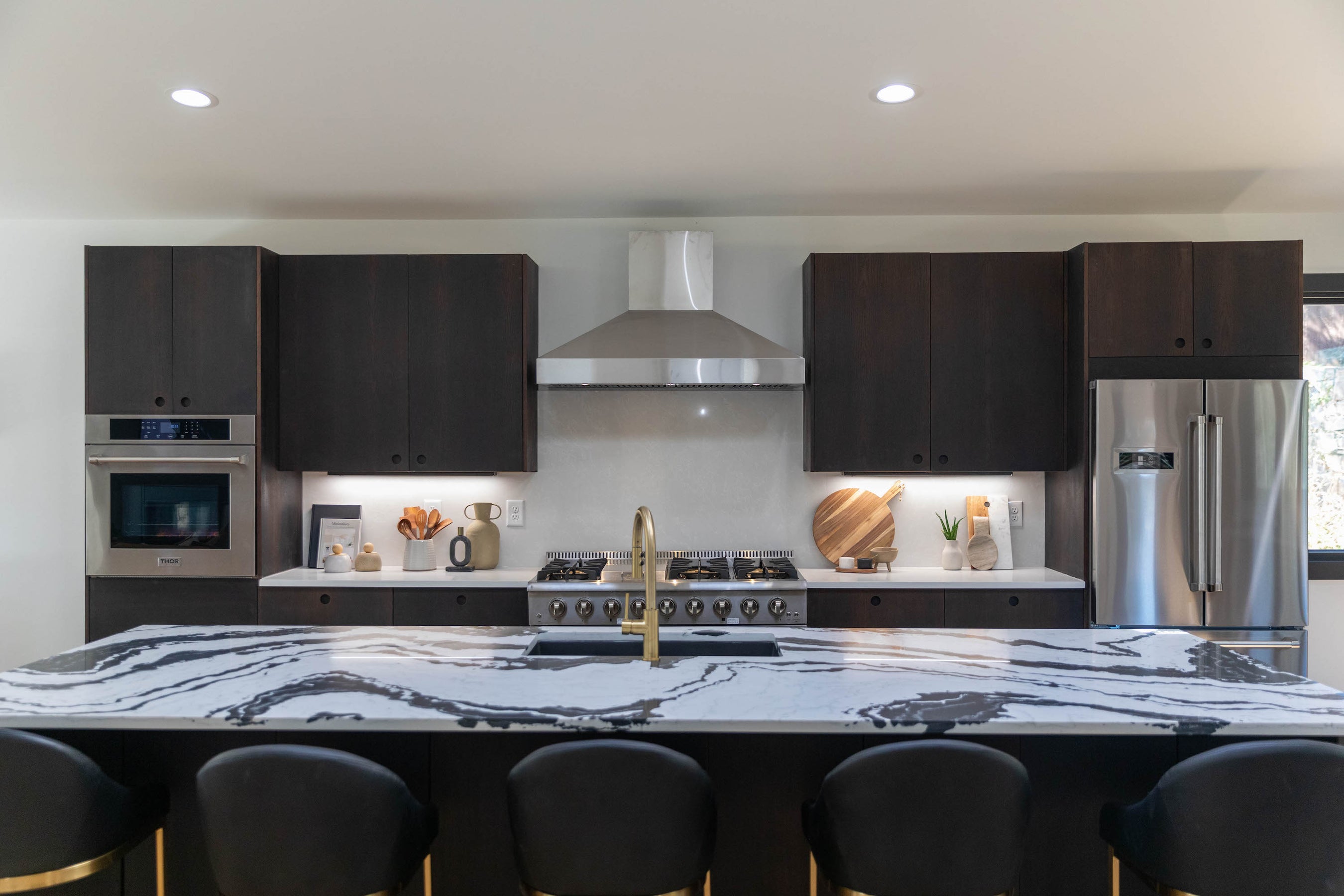 Vining Modern – Indigo Road