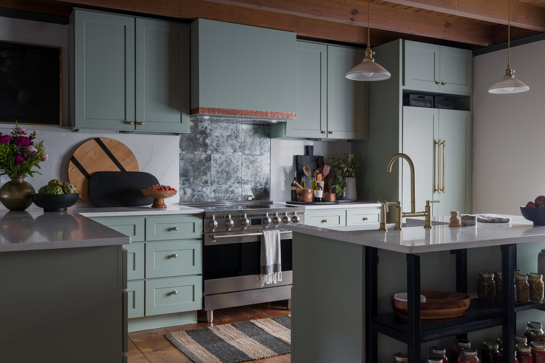 Farmhouse Classic – Indigo Road