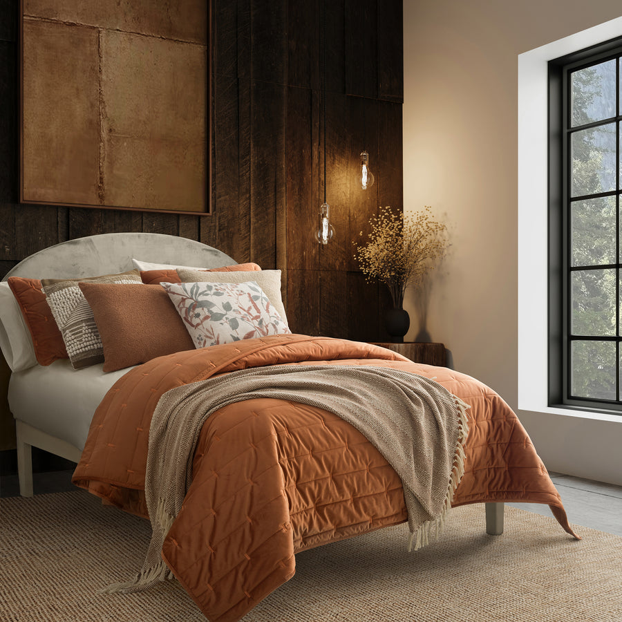 Wallpaper – Indigo Road